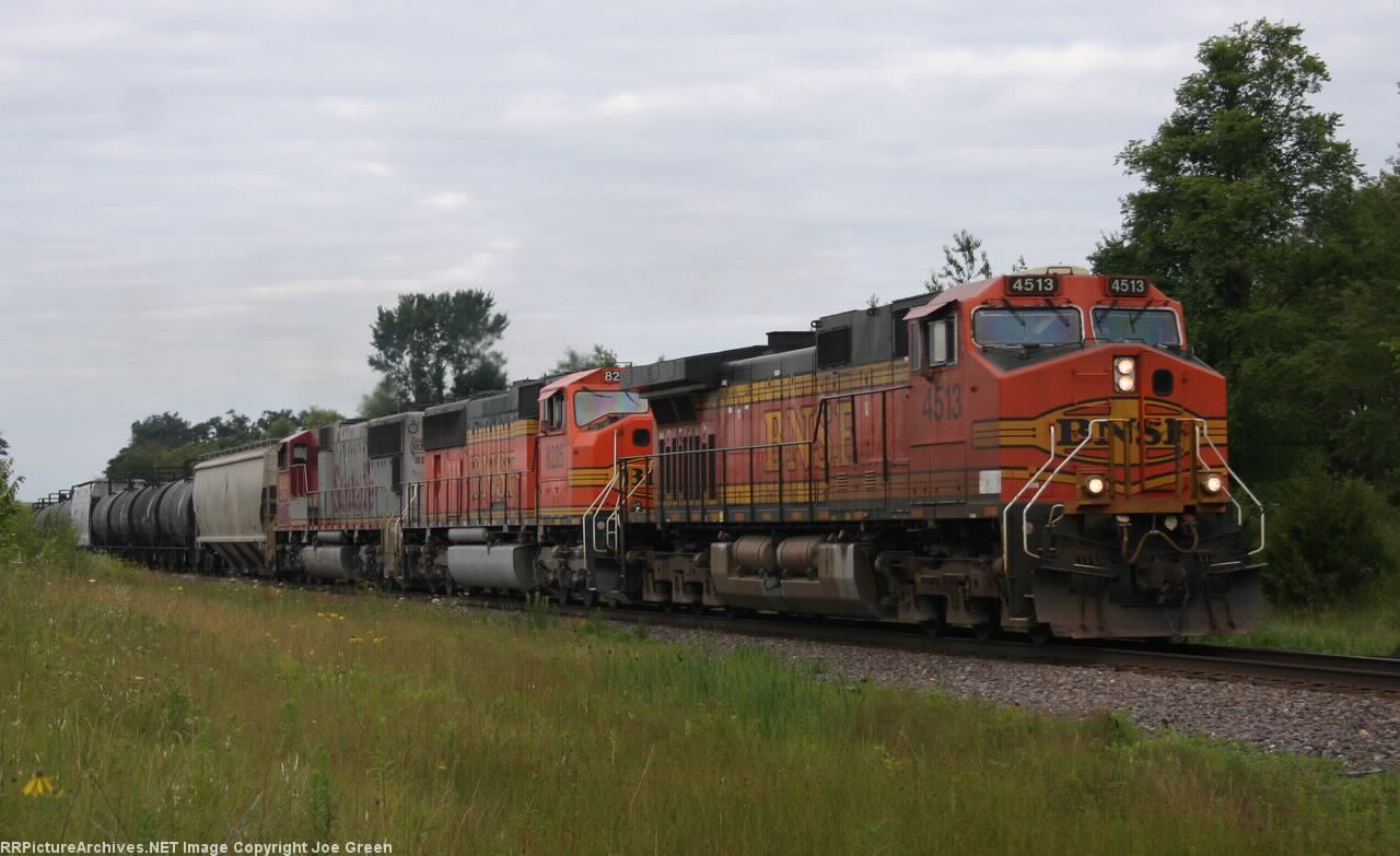 BNSF 4513